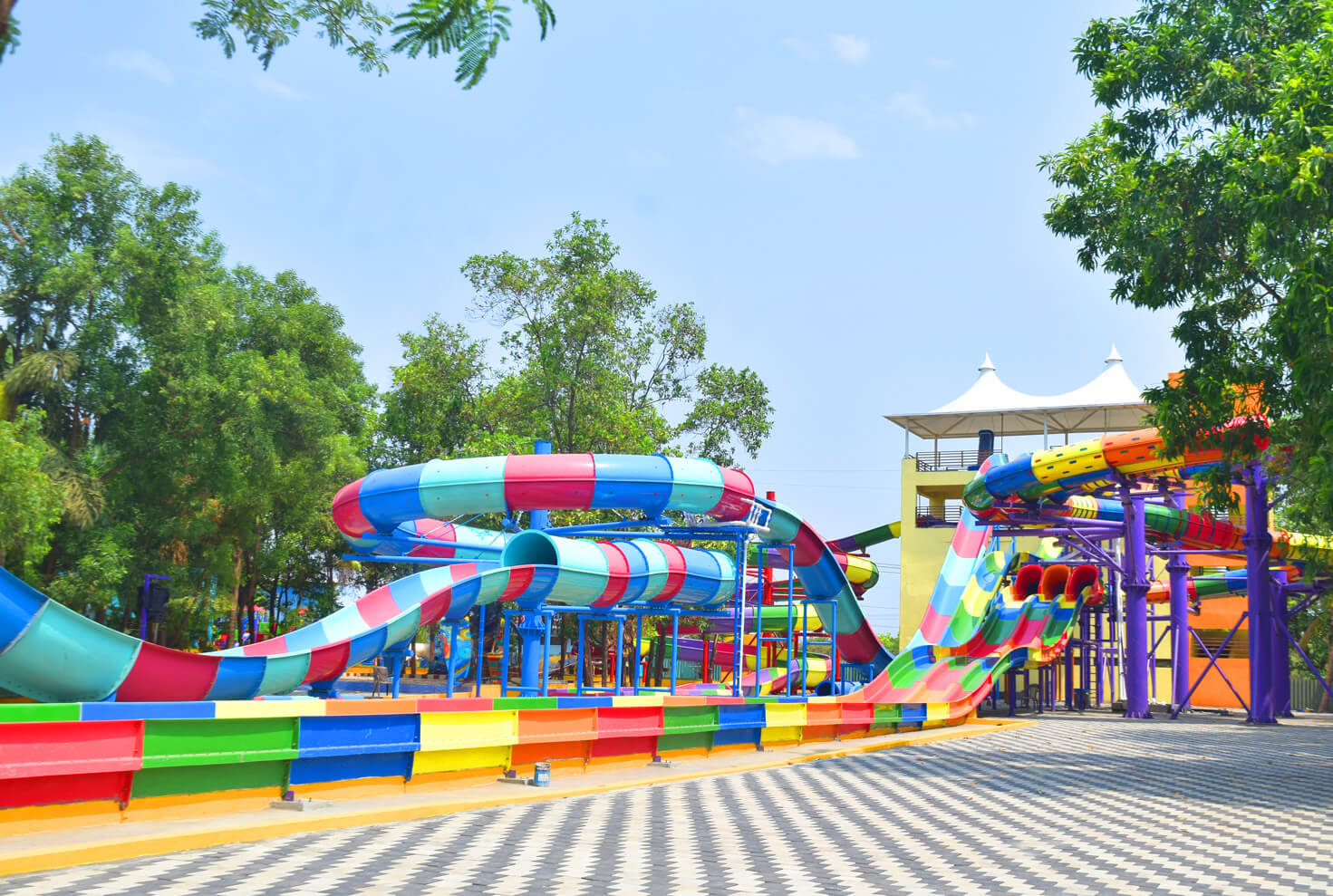 BK Water Park - Dive Into Endless Fun!